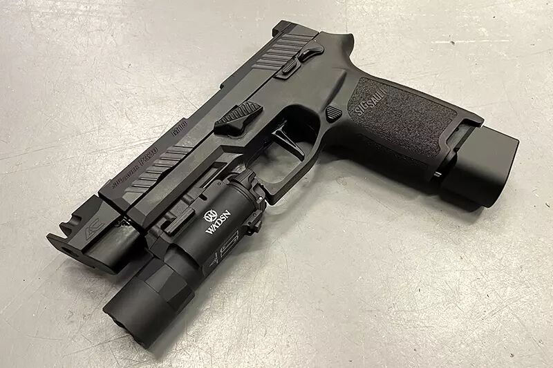 Réplique Sig Sauer P320 M18 PROFORCE Noir Custom